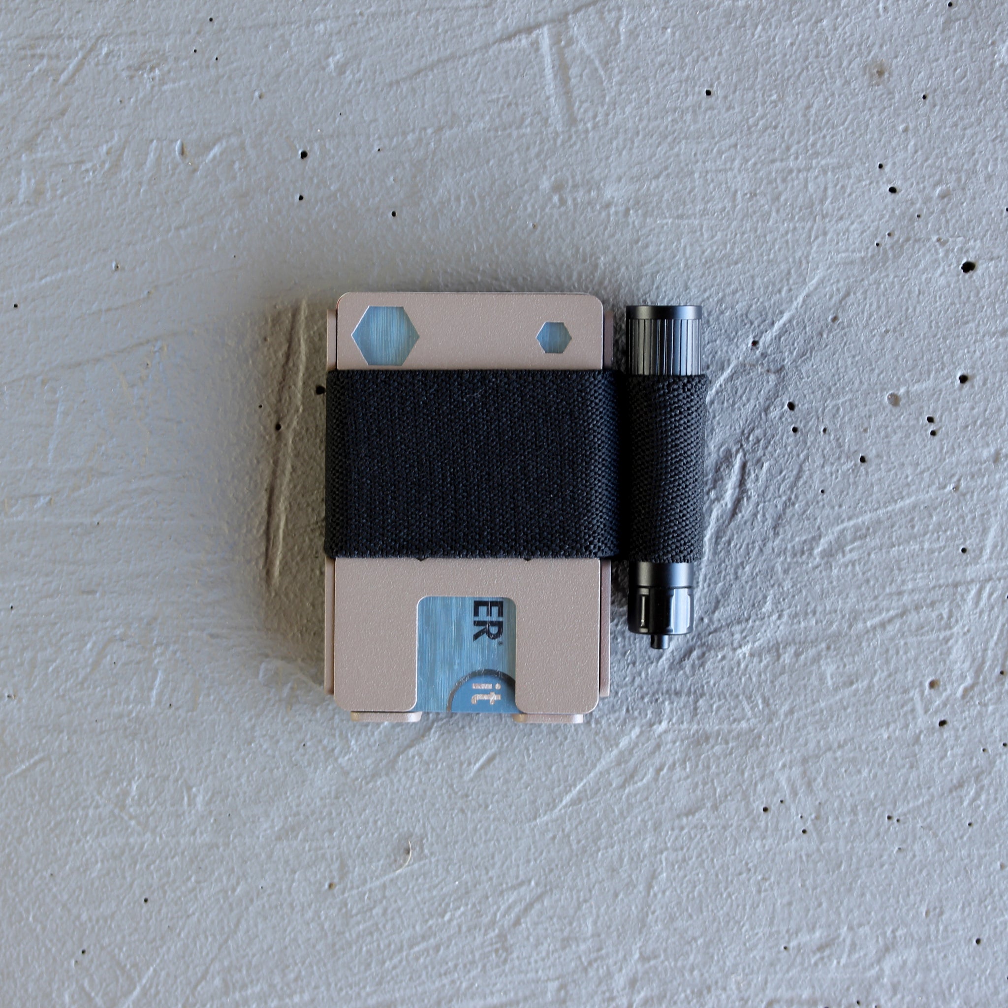 Elastic Band for Ranger Wallet by Rugged Material (Flashlight)